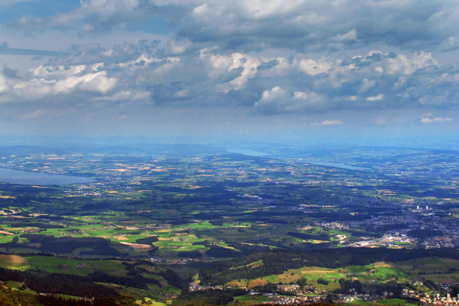 Blue distance / photo